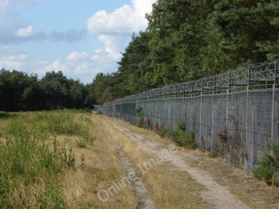 Photo 6x4 Pirbright Ranges Heatherside The fence line north of Colony ...