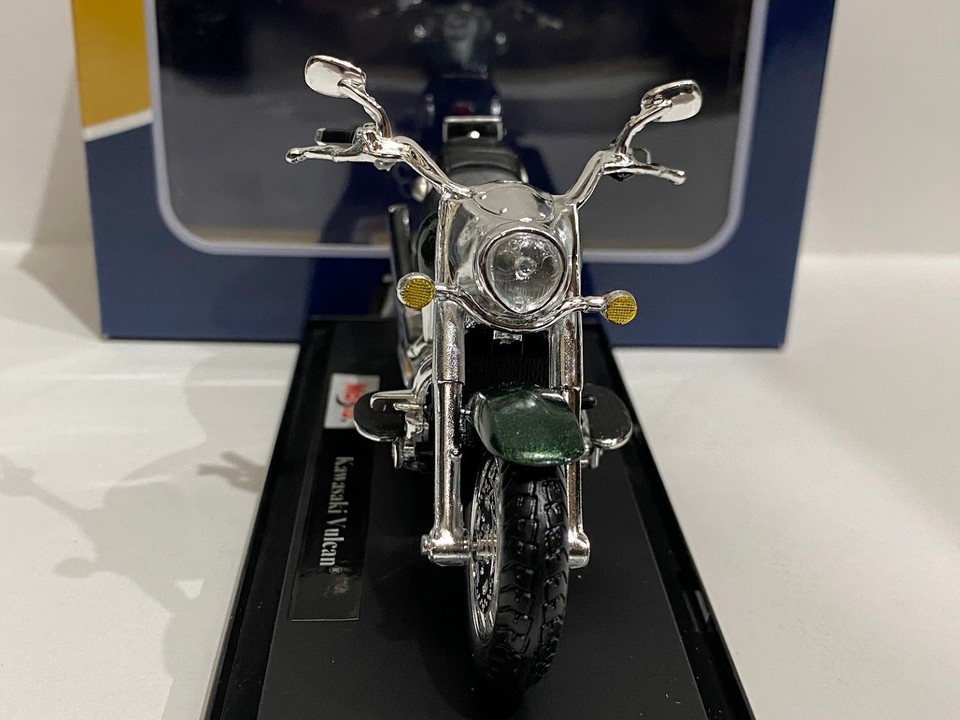 1:18 Kawasaki Vulcan Welly Legendary bikes Diecast Bike Motorcycle | eBay