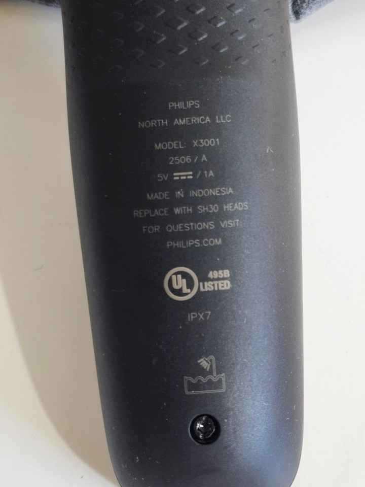 Philips Norelco Shaver 2400 X3001/90 Wet Dry Cordless Electric Razor | eBay