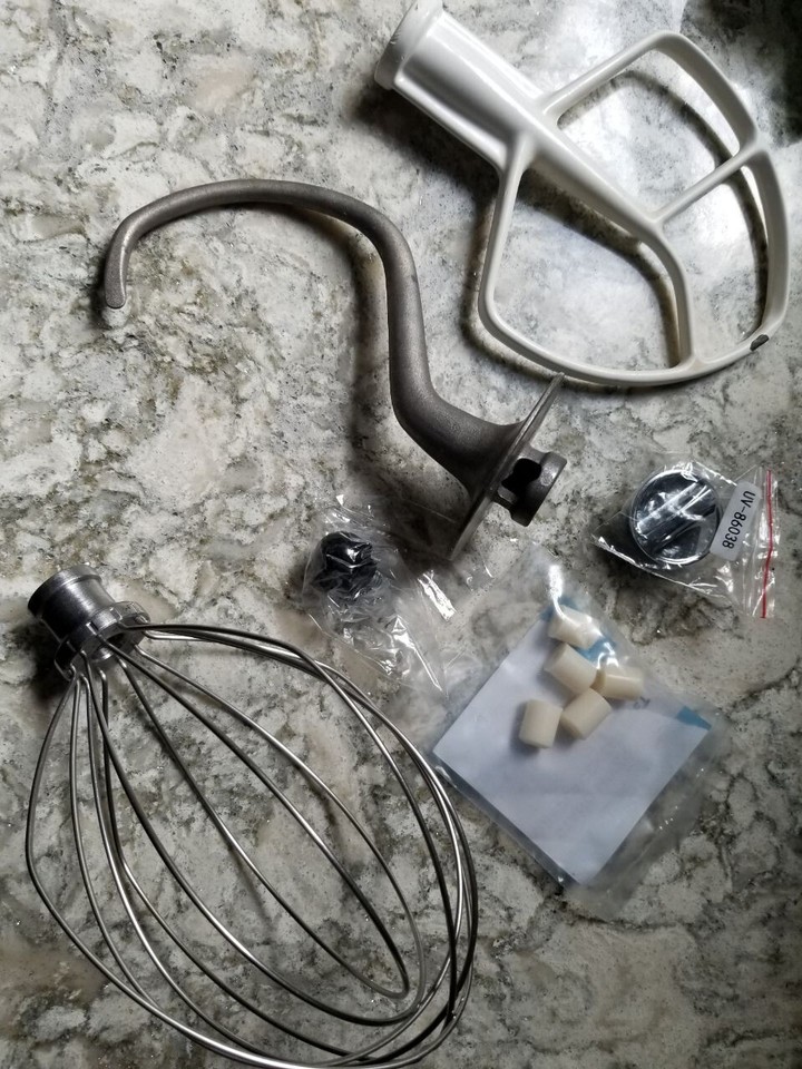 Rare KitchenAid Hobart Model K5+A White 10 Speed Lift Stand Mixer With ...