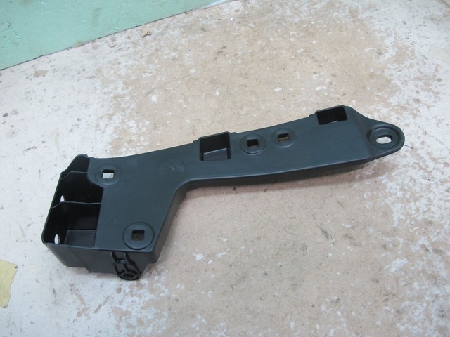 Toyota OEM 2018 Camry Rear Bumper-side Seal Right 5259106030 for sale ...