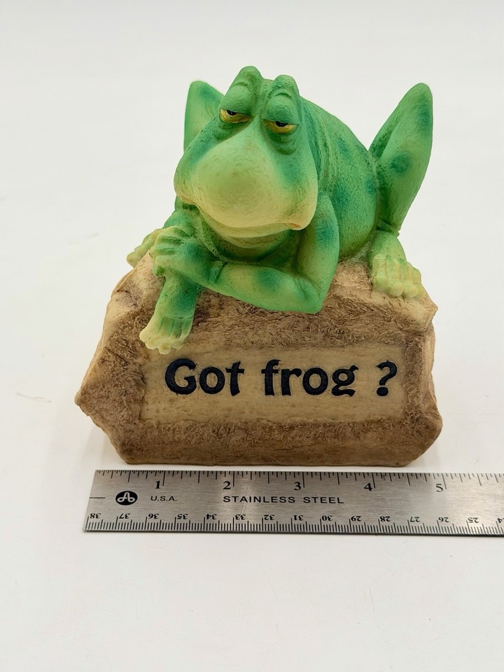 DCI Grumpy Angry Frog “ GOT FROG ? “ Garden Figurine Cast Resin? SINGED ...