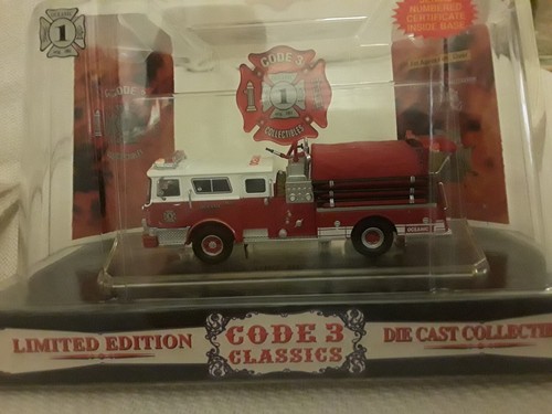 Code 3, Oceanic Mack CF Pumper | eBay