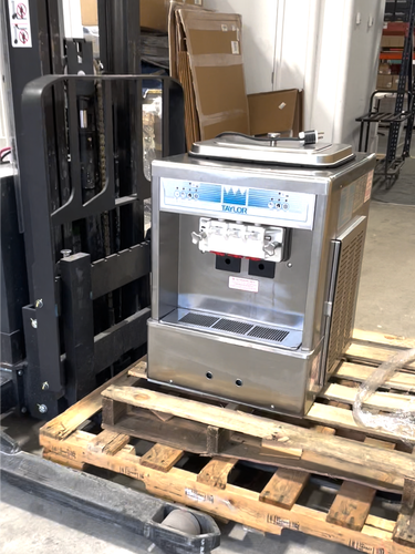 Taylor 161-27 Countertop Soft Serve Ice Cream Machine Air Cooled! | eBay