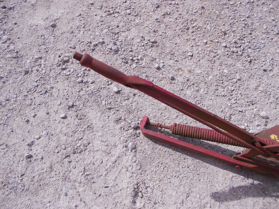 Farmall IH Cub tractor rear spring loaded implement hand lift | eBay