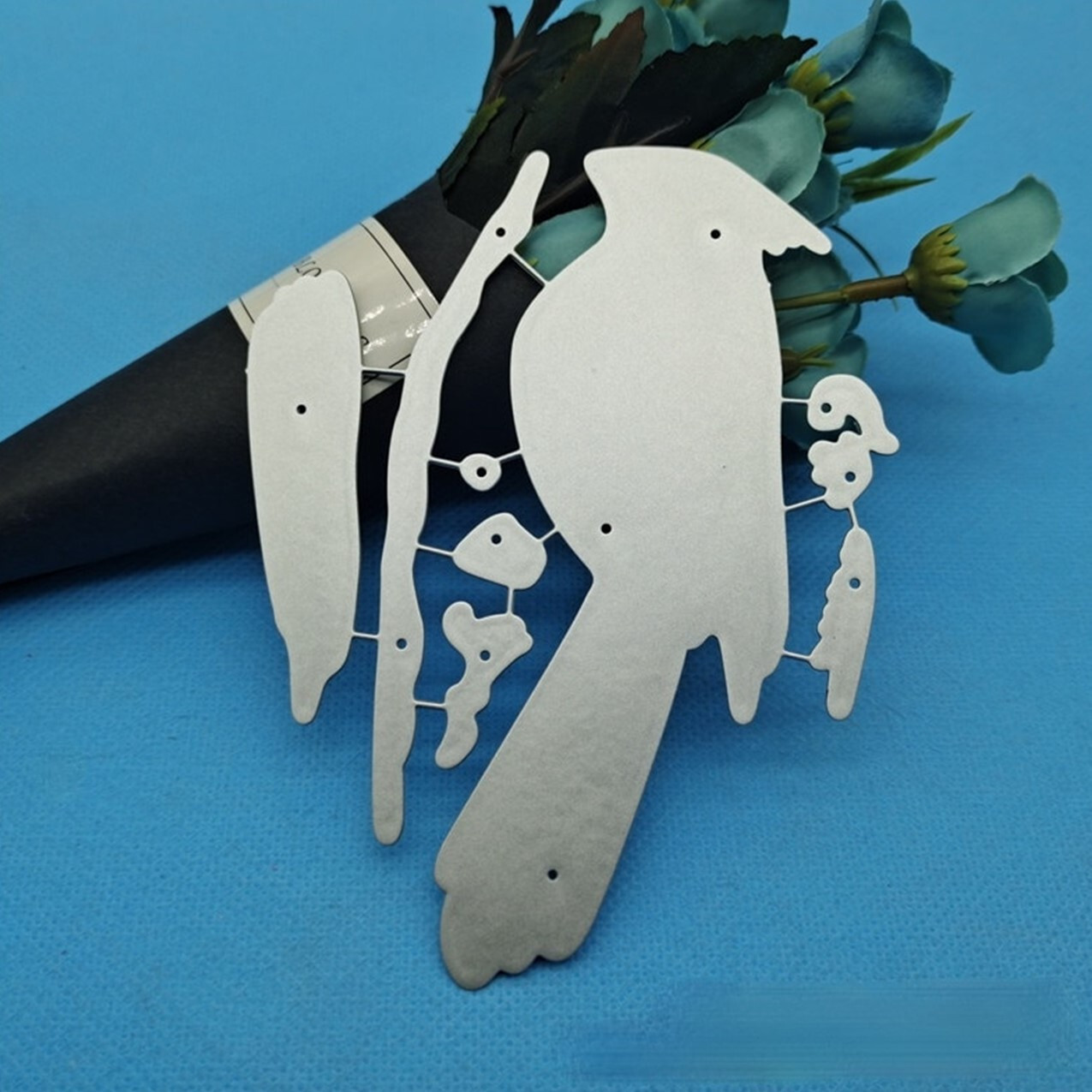 RED CARDINAL CHRISTMAS BIRD Embossing & Cutting Dies - Scrapbooking ...