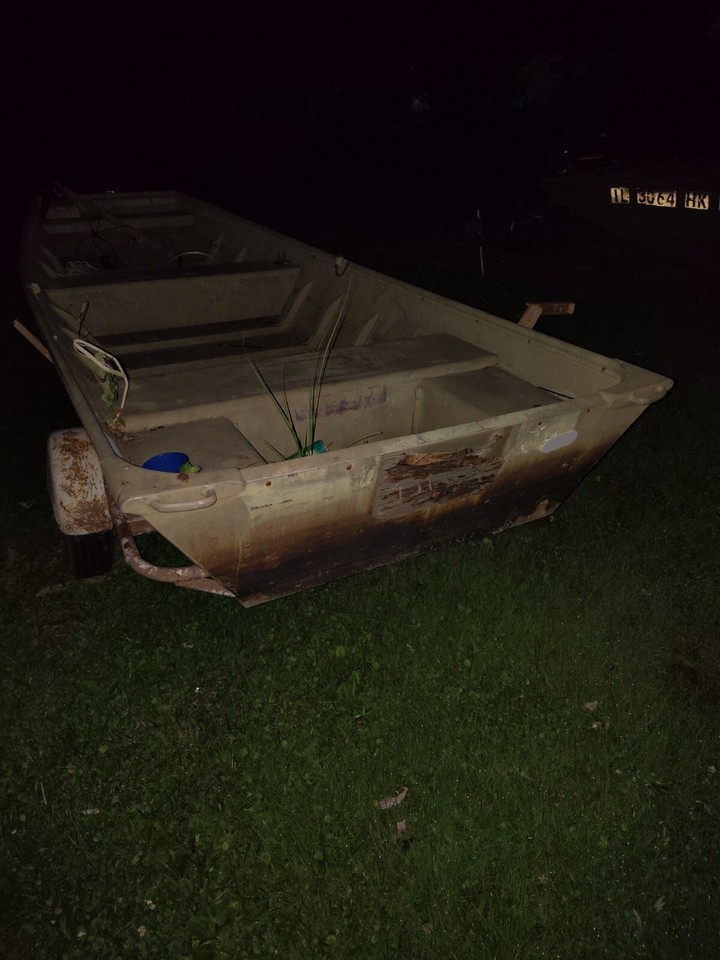 14x6 lowe jon boat and trailer with 30 horse power troller motor | eBay
