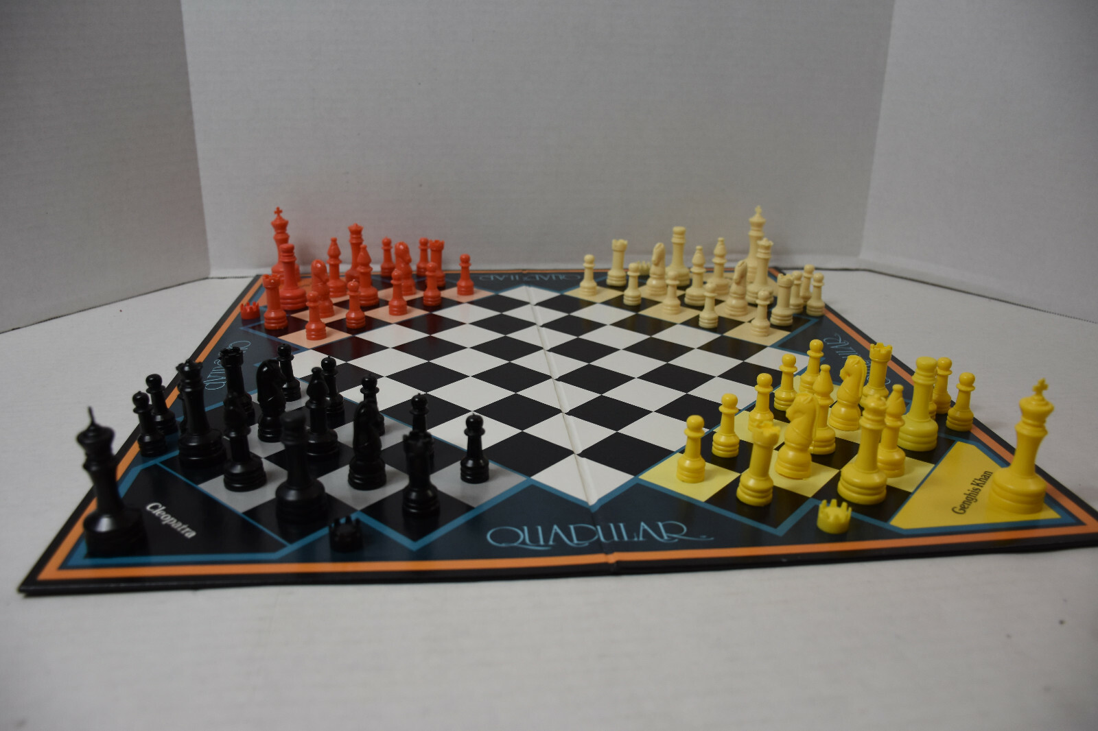 Quadular The Ultimate Challenge Chess Board Game Rare 1st Edition ...