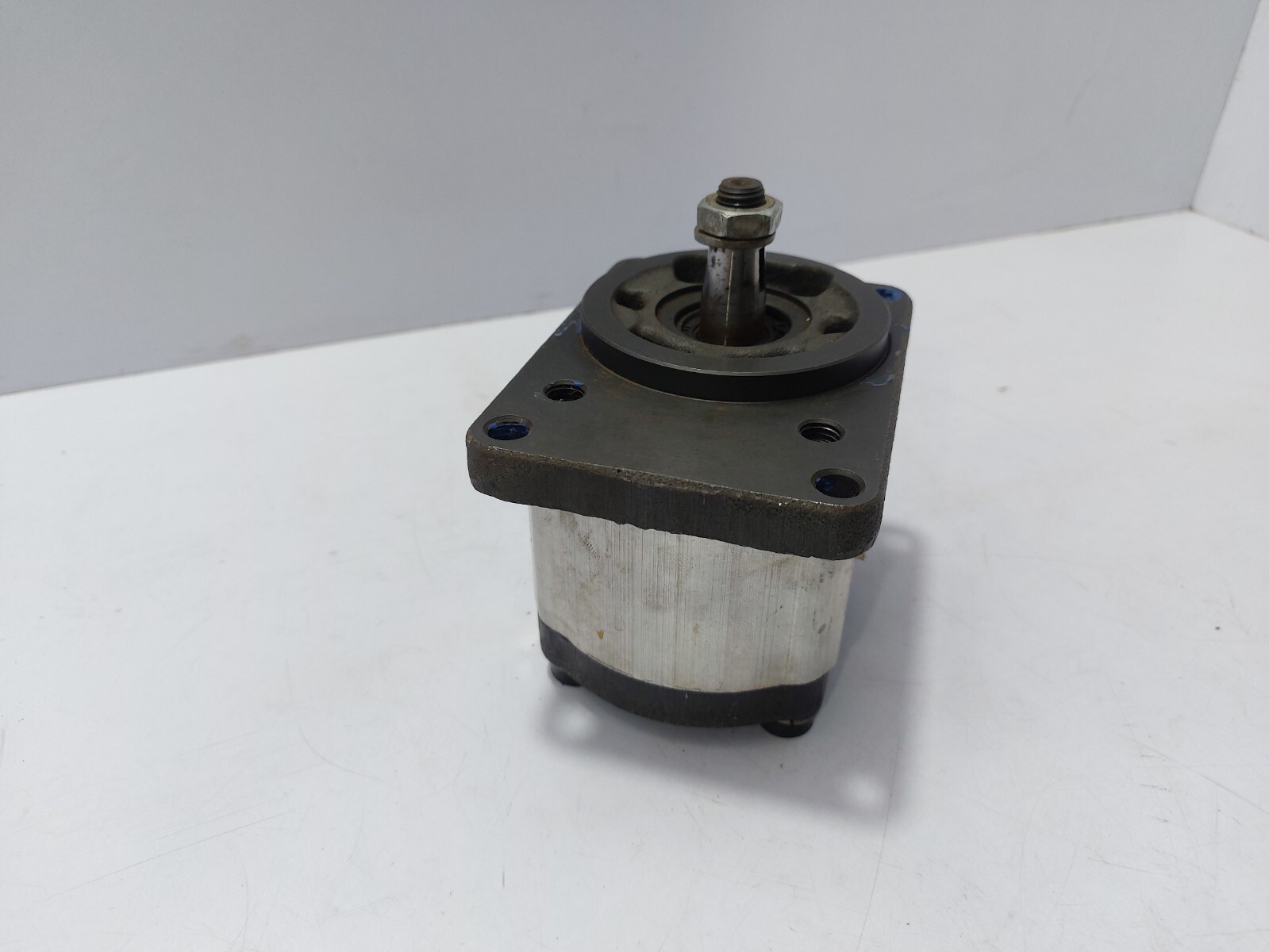 Rexroth 0510 425009 Hydraulic Gear Pump 0510425009 | eBay