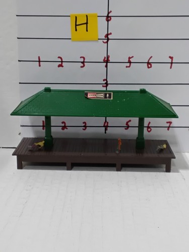 HO GAUGE TRAIN STATION PLATFORM H 37 | eBay