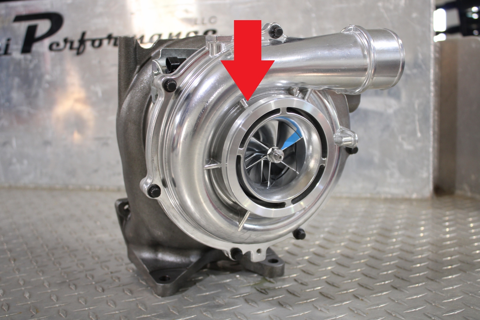 Intake Horn to Turbo Inlet V Band Clamp for 2011-2016 6.6l Duramax LML ...