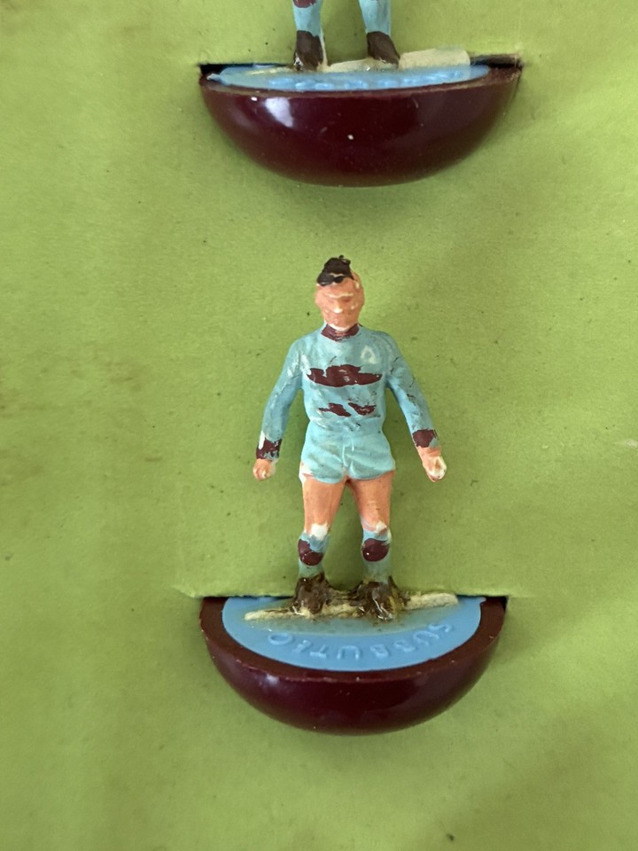 Subbuteo Heavyweight (HW) Team – West Ham 2nd/Away Kit - Reference 79 ...