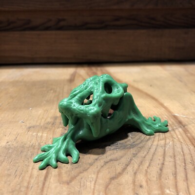 Vintage Kenner 1991 Swamp Thing Snare Arm MONSTER TRAP replacement | eBay