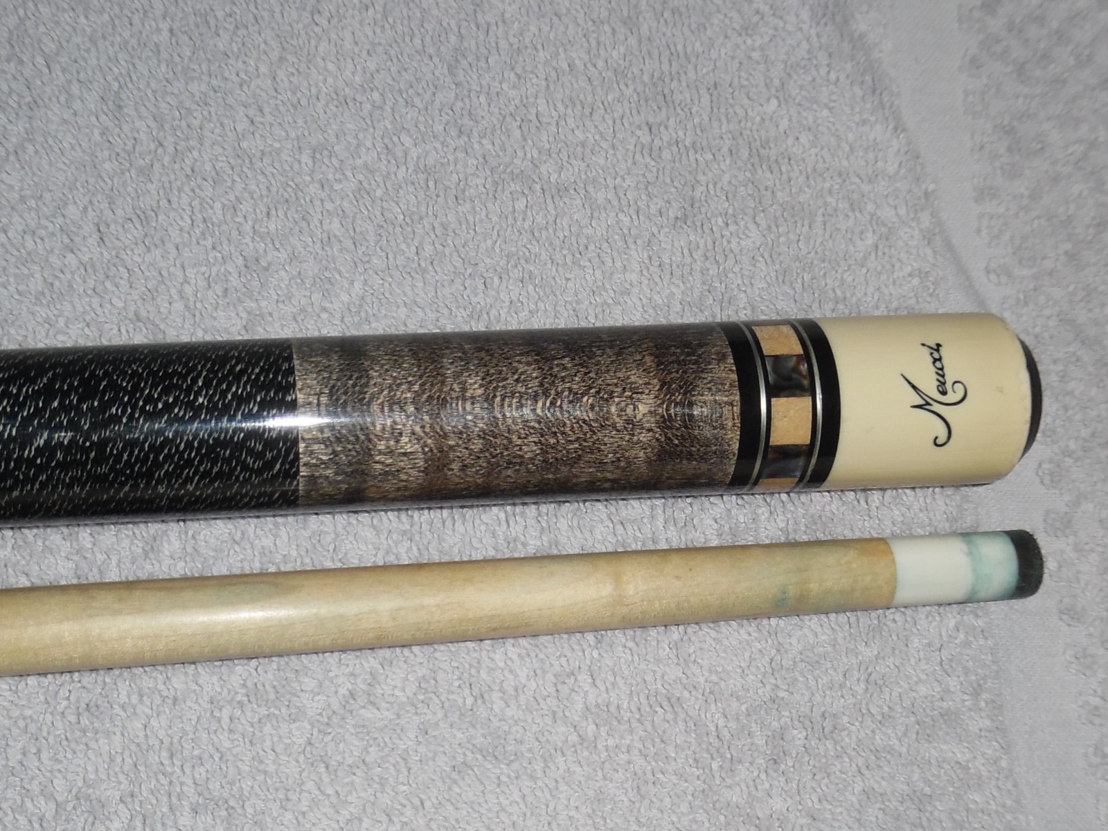 MEUCCI 58" 19 OZ. 2 PIECE POOL CUE. CHECKERED INLAYS. PRE OWNED | eBay
