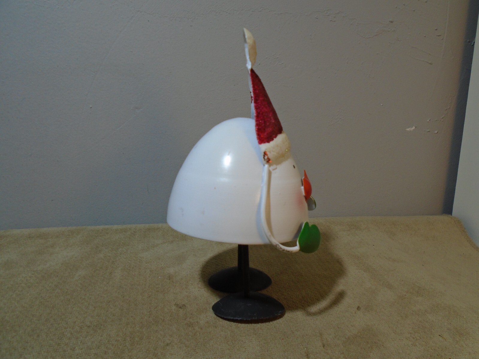 METAL CONE SHAPED SPRING ACTION SANTA SNOWMAN 5” FIGURE UNBRANDED ...