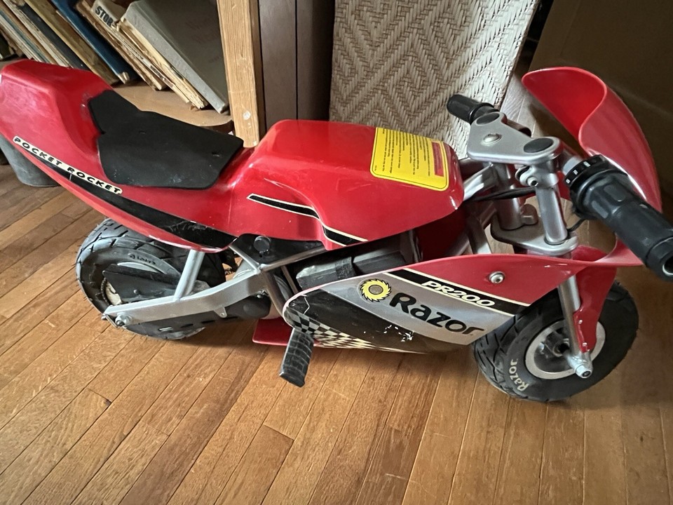 Razor Pocket Rocket 24V Mini Bike Electric Motorcycle - Red (Open Box ...