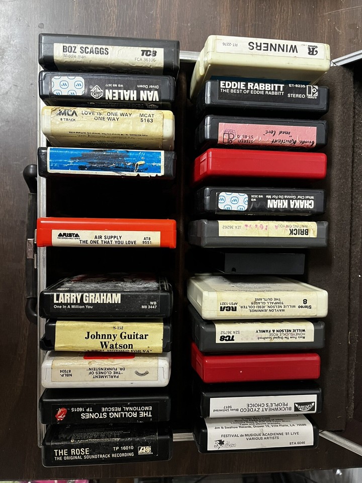 8 track tapes with Original Case. Case Is In Excellent Condition | eBay
