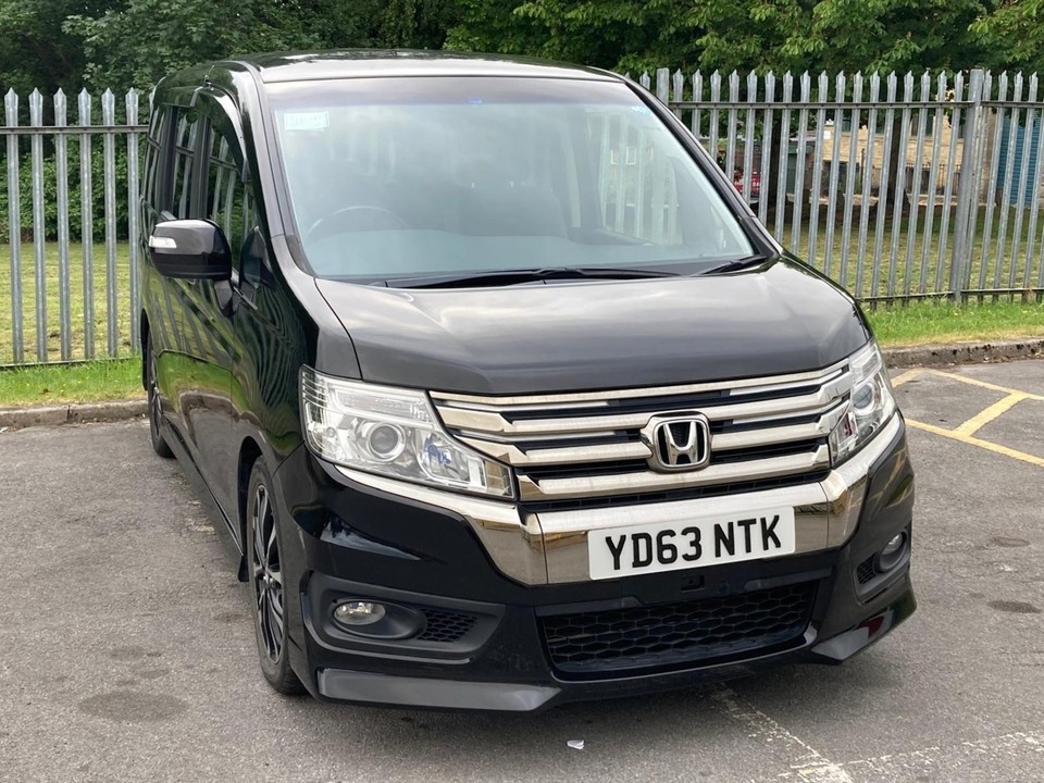 2014 Honda Stepwagon SPADA Luxury 8 Seat.ULEZ FREE Estate Petrol ...