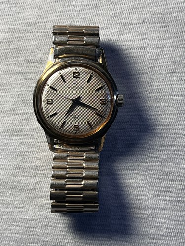 Vintage Helbros Invincible Watch Mens Swiss Made with Nice spiedle band ...