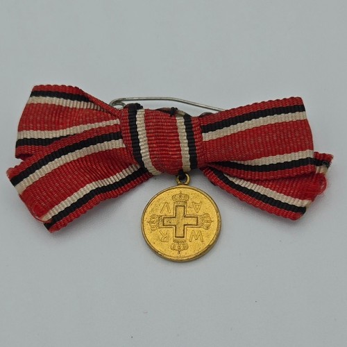 Original German WWI WW1 Prussian Red Cross Honour Medal award ribbon ...