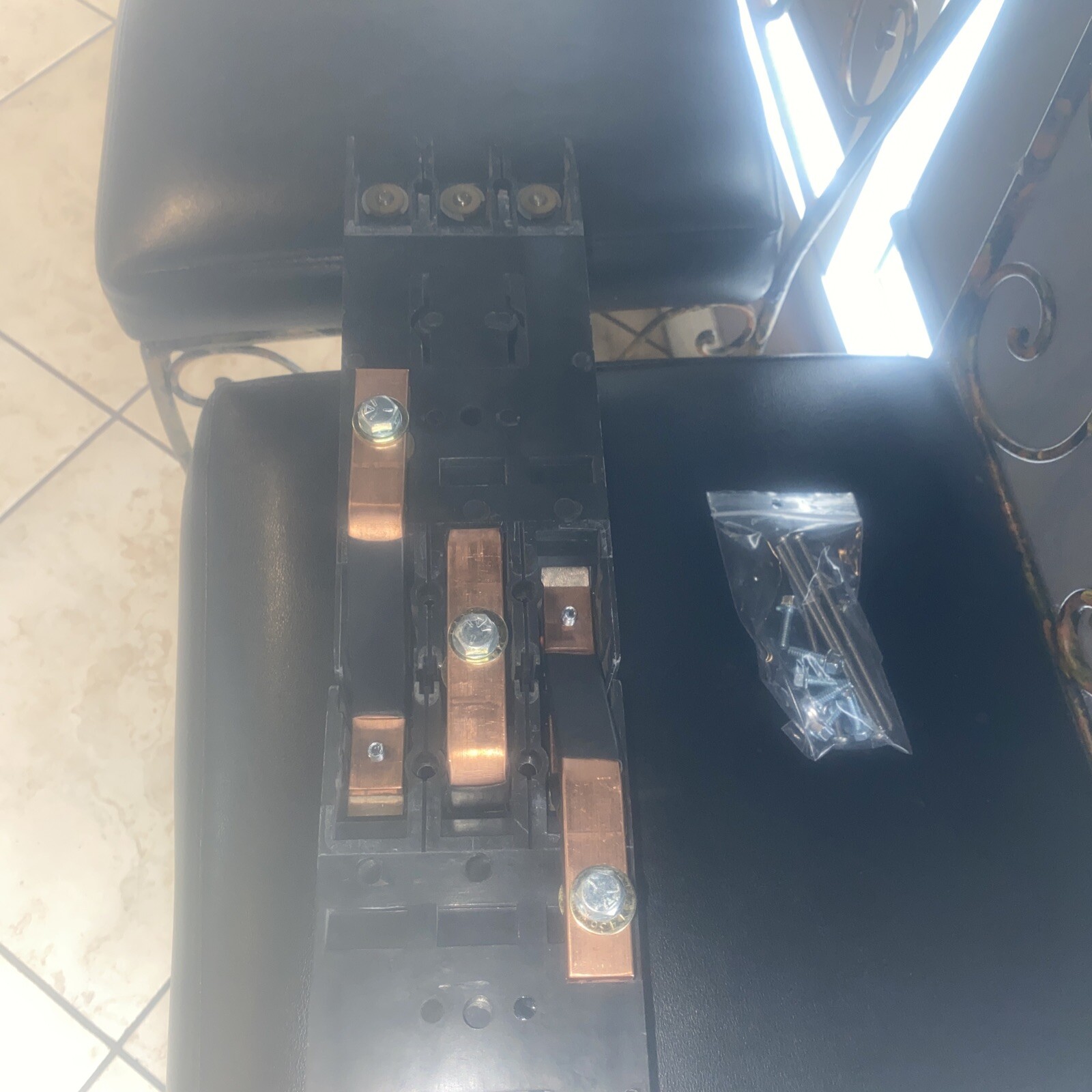 GE TF2DPK, CCB Panelboard Mounting Hardware Kit, TFJ, TFK, TFL Type ...