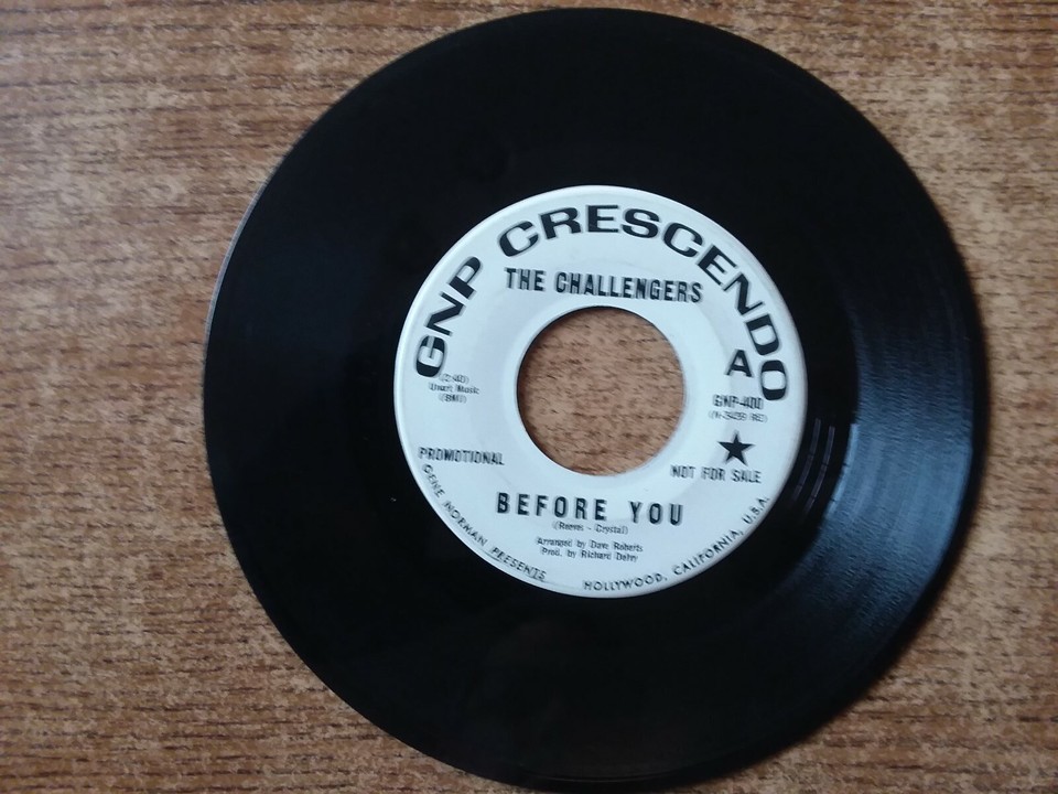 PROMO 1968 VERY GOOD Challengers-Before You/Color Me In (Hello Yellow ...