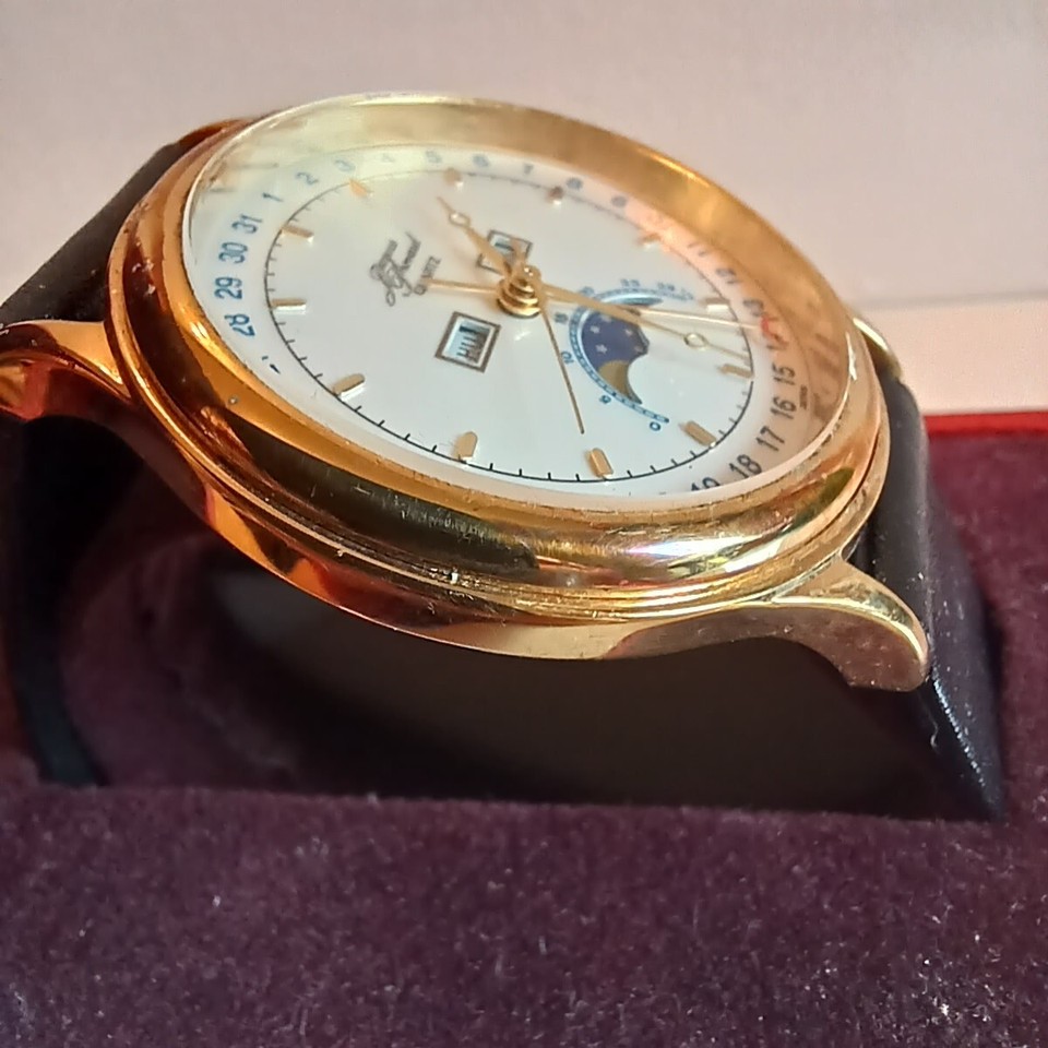 Vintage Jacques Prevard Quartz Mens Moon & Stars Wristwatch Day & Month ...