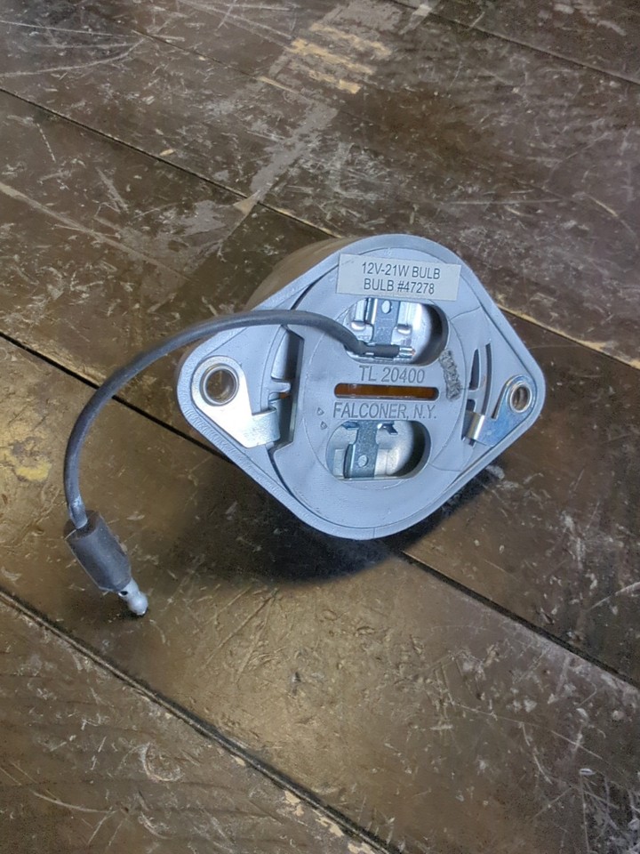 vintage SAE-EP2RT-76 T-L 20T TL 20400 round turn signal lamp light ...