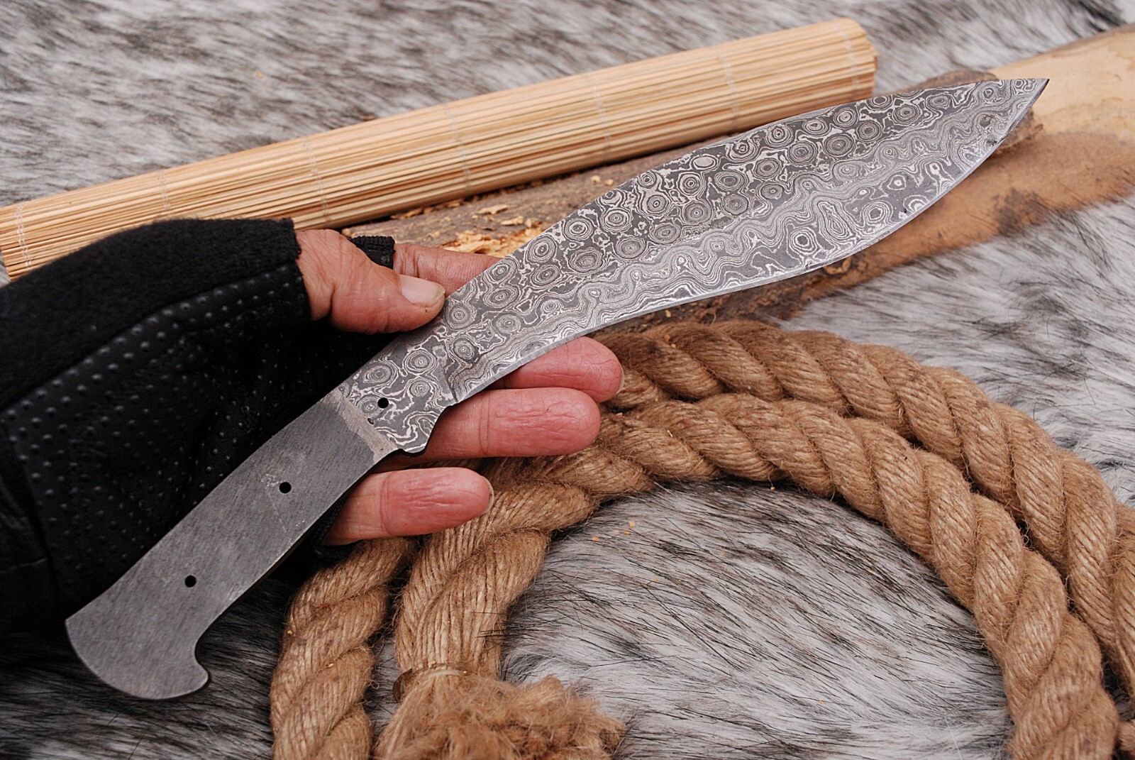 FULL TANG DAMASCUS STEEL HUNTING TRACKER SURVIVAL KUKRI BLANK BLADE ...