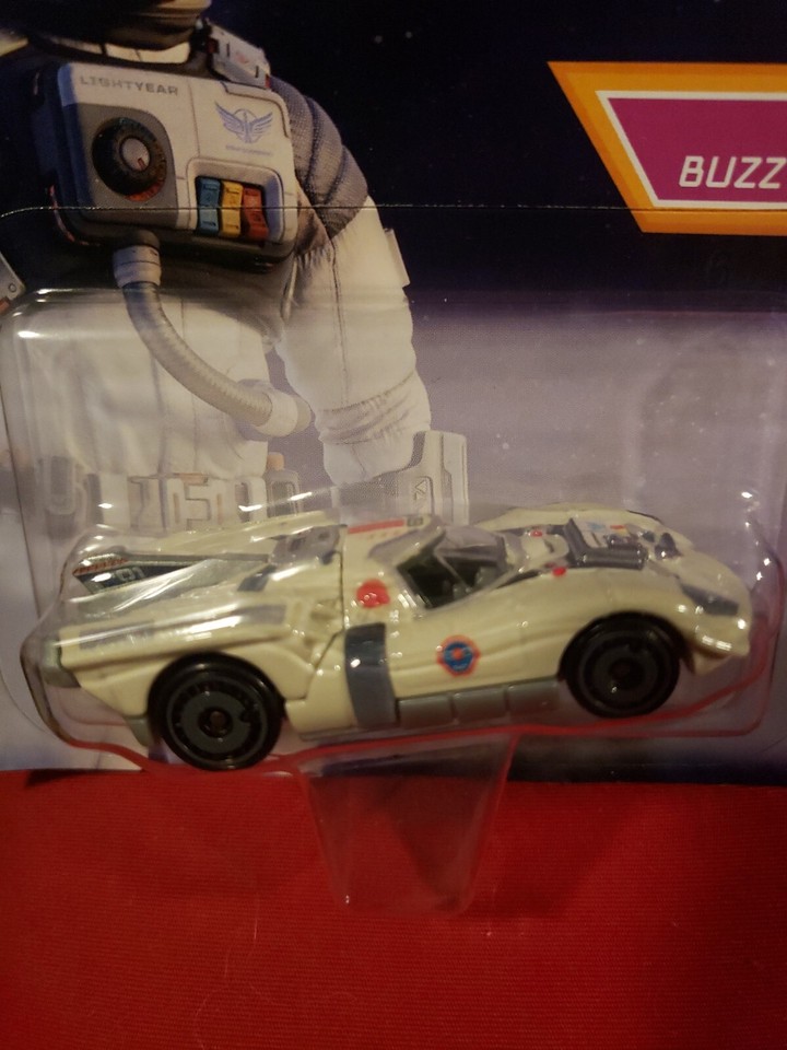 Hot Wheels Character Cars Disney Pixar Lightyear XL-01 Buzz Lightyear ...