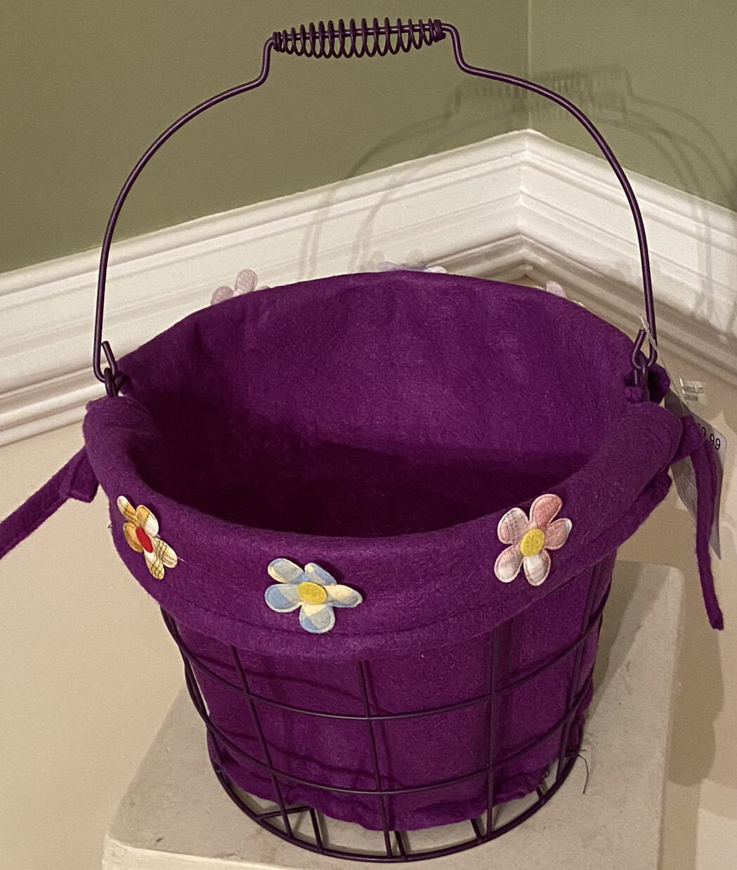 Cottondale Wire Easter Basket With Handle & Decorative Deep Purple Felt ...