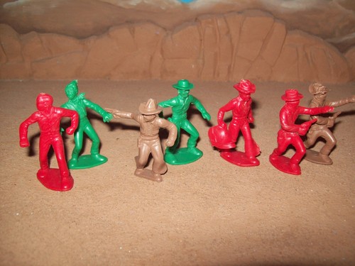 Lot of seven reissue Marx Plasticville 45 mm size multi color Cowoys ...