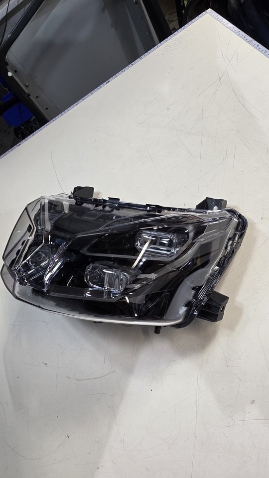 Ski-Doo OEM Headlight Assembly 517309061 – Fits 2025 REV Gen5 X-RS & X ...