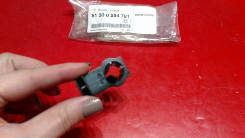 BMW Window Regulator Clip Window Regulator Clip 00-06 BMW X5 GENUINE ...
