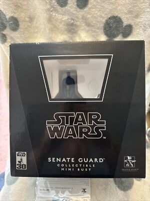 Star Wars Gentle Giant Studios BLUE SENATE GUARD MINI BUST 918/10k ...