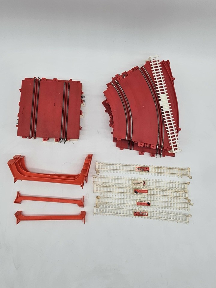 Vintage Eldon HO Scale Slot Car Track Lot Curves Straights Guard Rails ...
