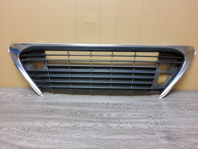 2016 - 2018 Lexus Es350 Es300h OEM Lower Bumper Complete Front Grille ...