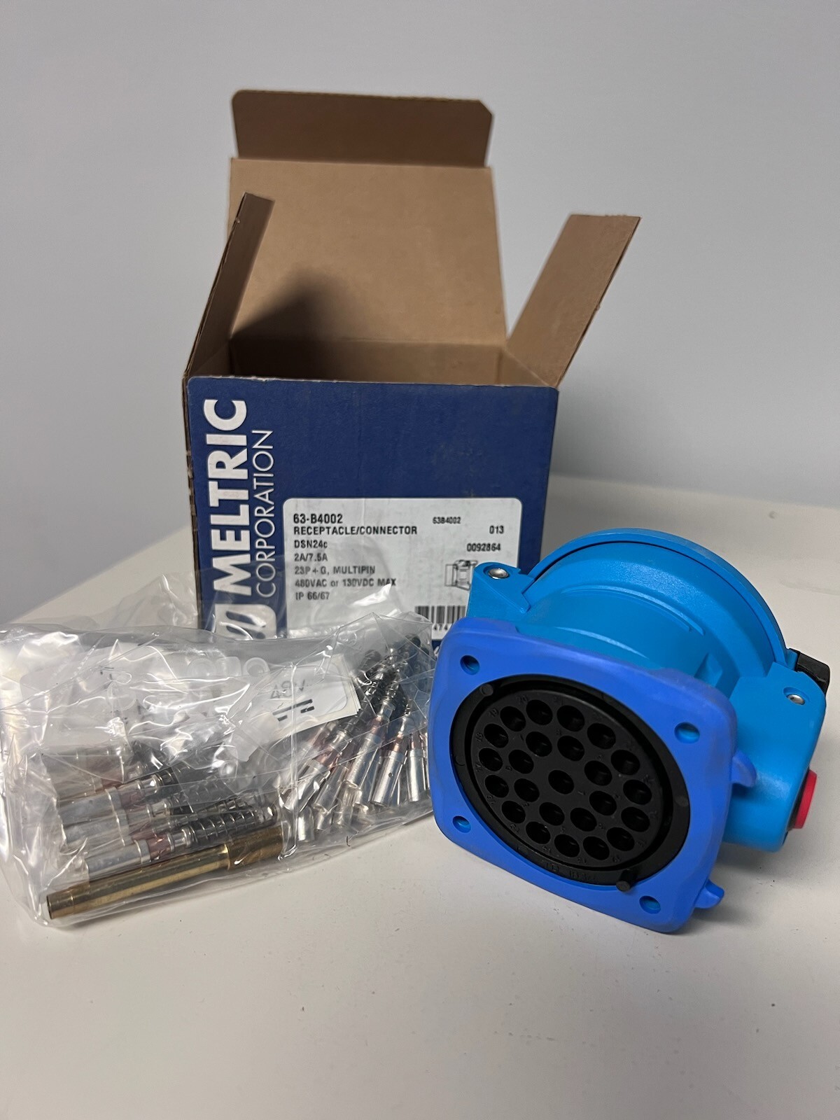 Meltric DSN24C 2A/7.5 480VAC/130VDC 63-B4002-E1673 23P+G Receptacle ...