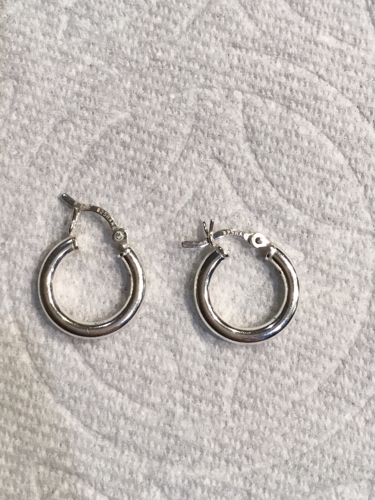 HAN Round Hoop Sterling Silver 925 Pierced Earrings Small 1.35 Gram L50 ...