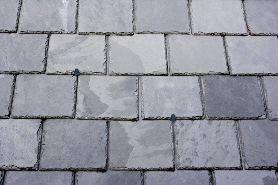 Slate roof repair clips. Pack of 5 tingles roofing straps to secure ...