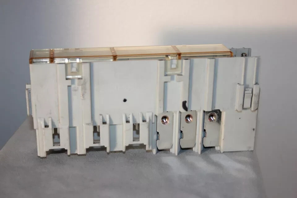 🔥04-10 Toyota Sienna Multi Main Fuse Fusible Link Block Assembly 140 ...