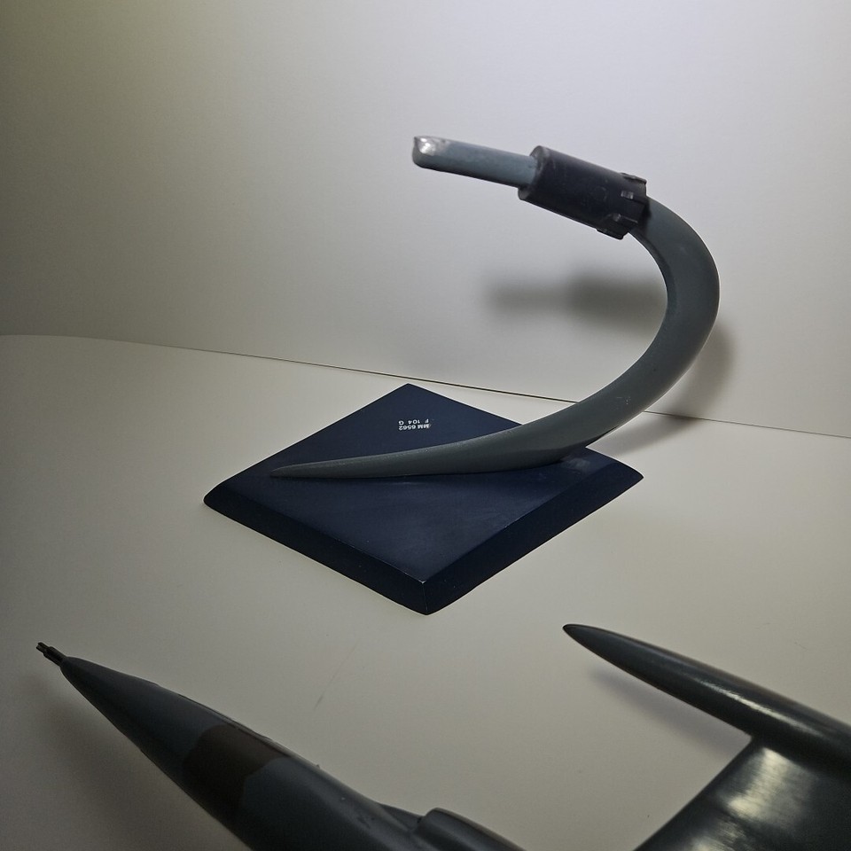 Vintage F-104 Starfighter Model Lockheed Desk Model Display Metal ...