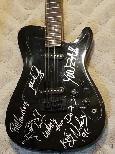 LA Guns Signed Guitar - Lewis, Nickels, Cripps, Riley- w/JSA | eBay