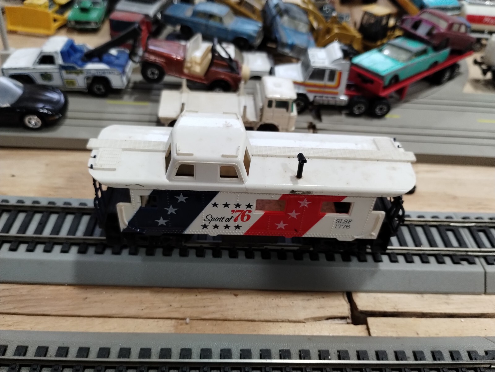 HO Scale "Spirit Of 76" SLSF 1776 Freight Train Caboose Car / Tyco ...