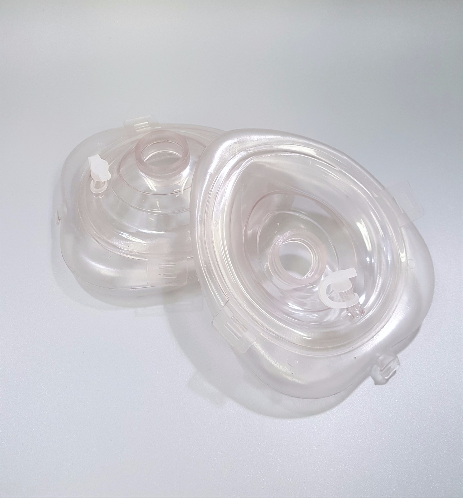 50 Pocket CPR mask in hard case. Mask with O2 inlet | eBay