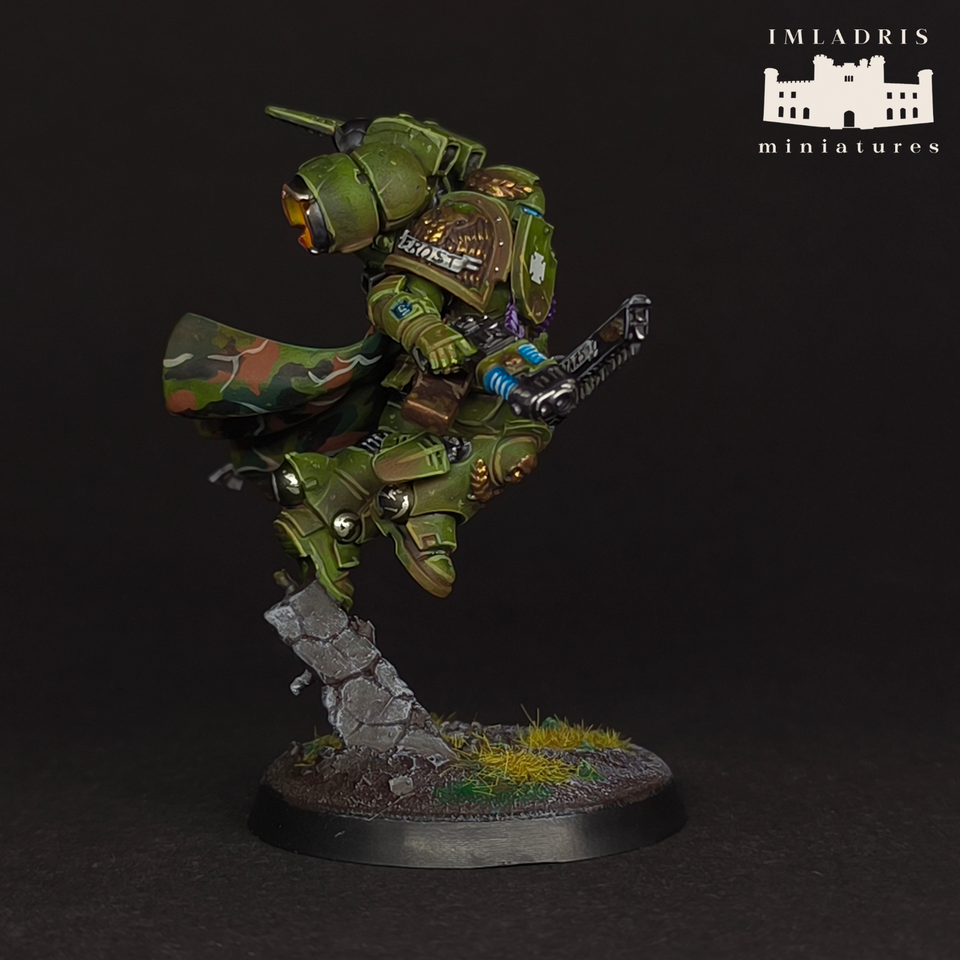 Captain with jump pack with chainsword | Raptors | Warhammer 40k ...