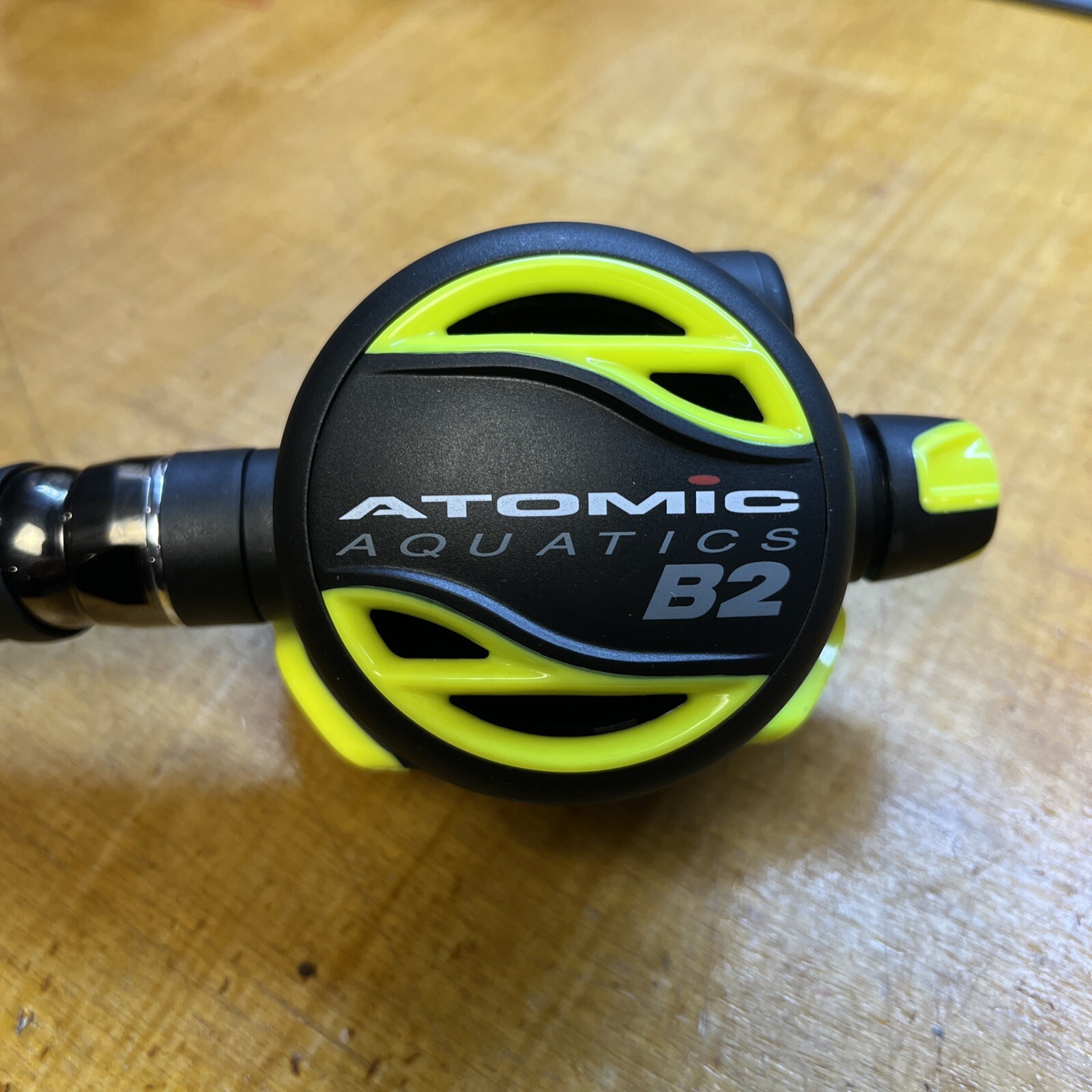 Atomic Aquatics B2 Octopus - Yellow - Scuba Diving Regulator Octo - 02 ...