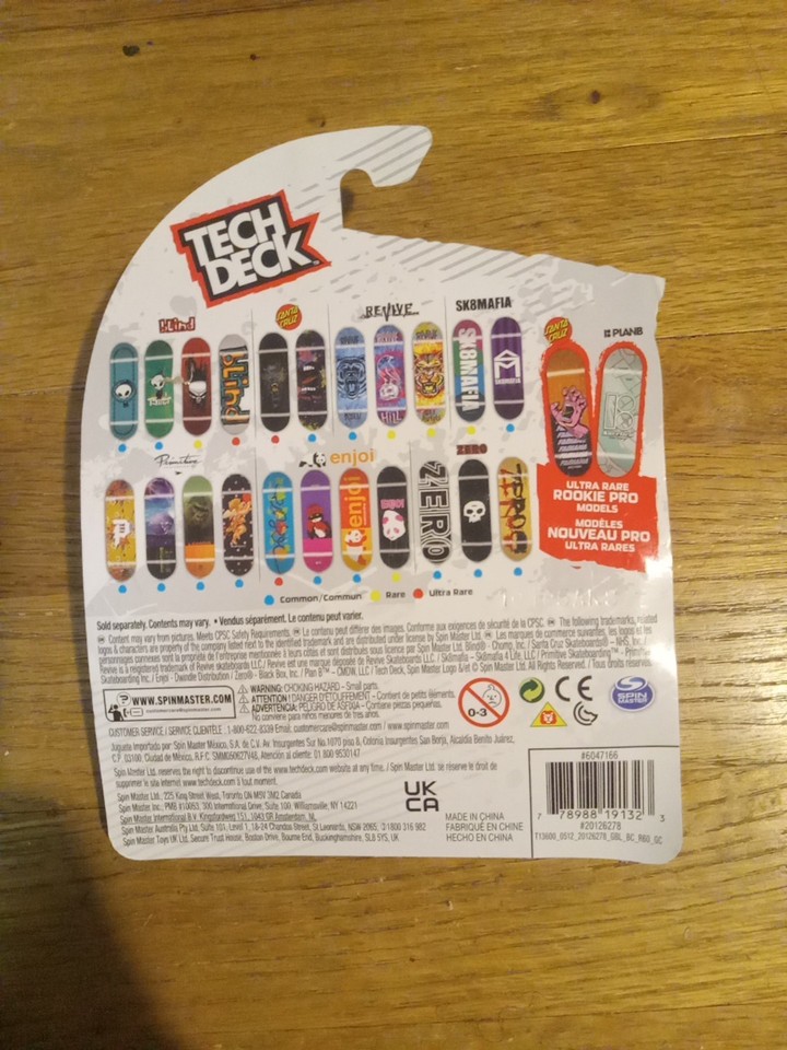 New RARE Tech Deck REVIVE Skateboards Fingerboards Des Autels Roaring ...