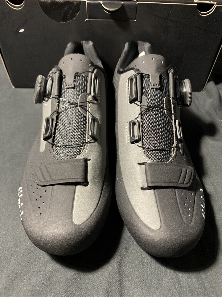 Fizik R5B Men BOA Black/Dark Grey - EU 38 / US 6 Road Shoes (Black ...