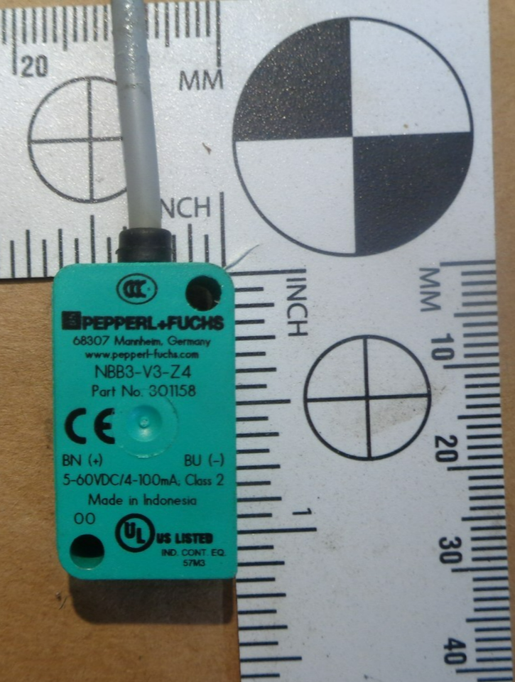 1 New In Bag PEPPERL + FUCHS NBB3-V3-Z4 Inductive Proximity Sensor From ...